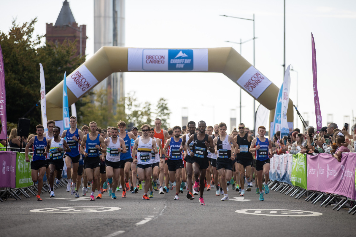 Brecon Carreg Cardiff Bay 10K - Run 4 Wales (R4W)